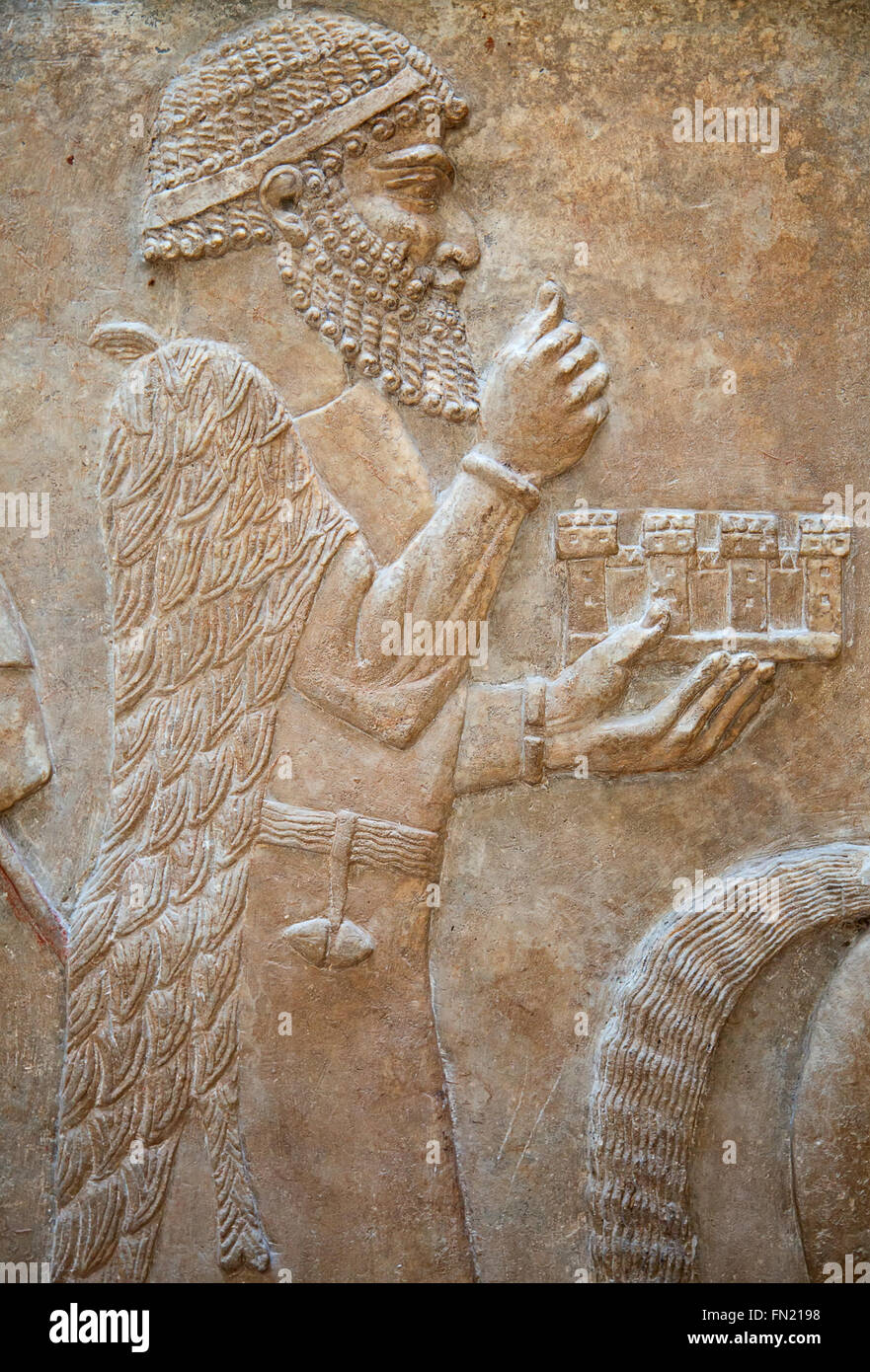 Ancient sumerian stone carving with cuneiform scripting Stock Photo - Alamy