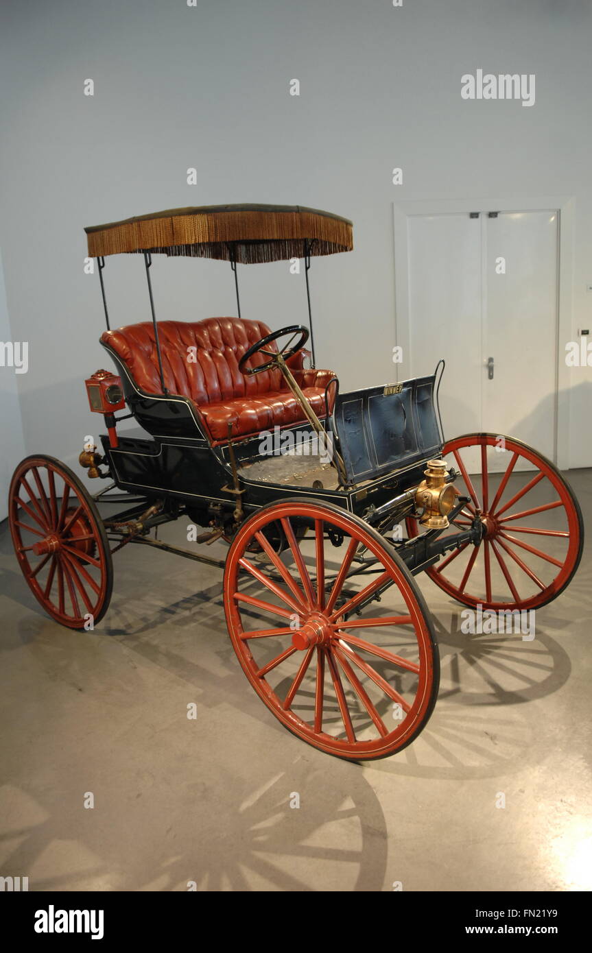 Winner - he first automobile, this vehicle shows the transition from ...