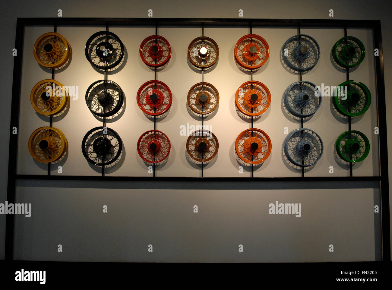 Display rims hi-res stock photography and images - Alamy