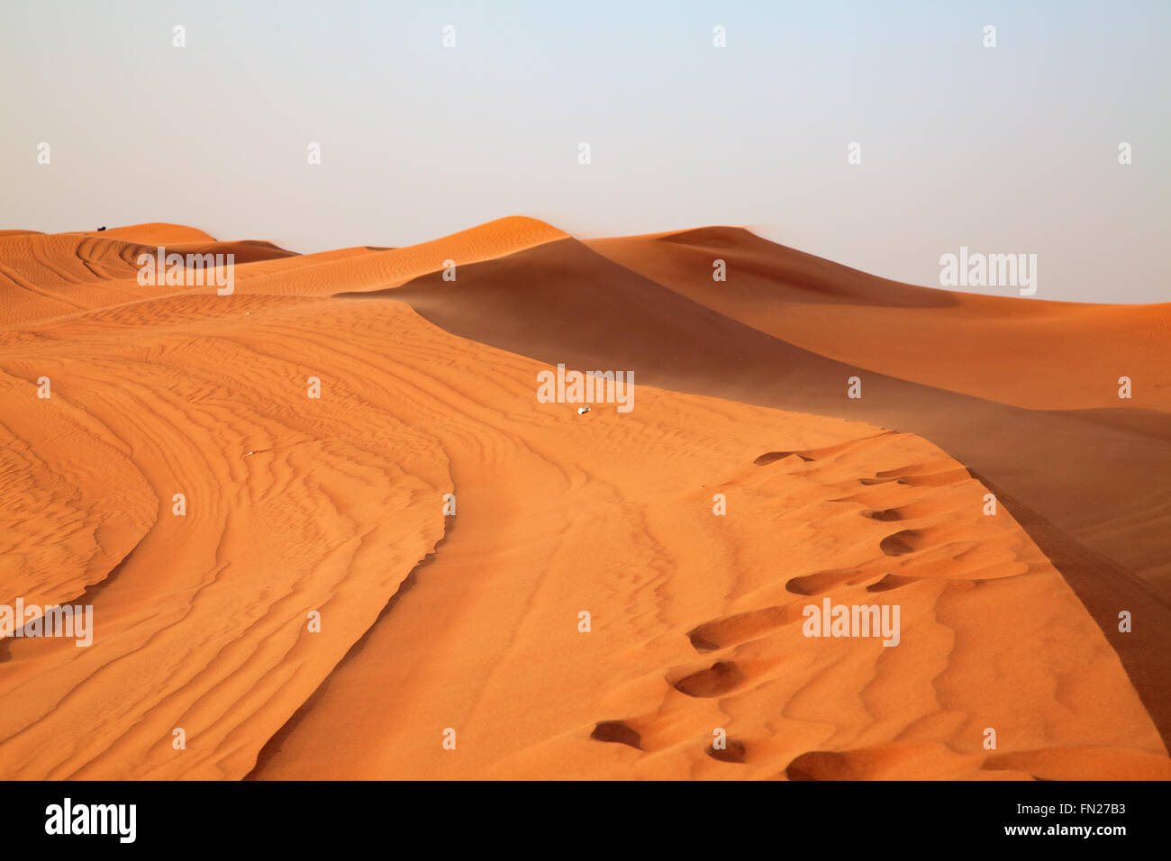 Red sand "Arabian desert" near Dubai, United Arab Emirates Stock Photo ...