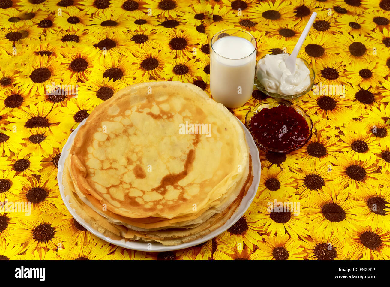 breakfast, cream, milk, pancake, food, homemade, plate Stock Photo - Alamy