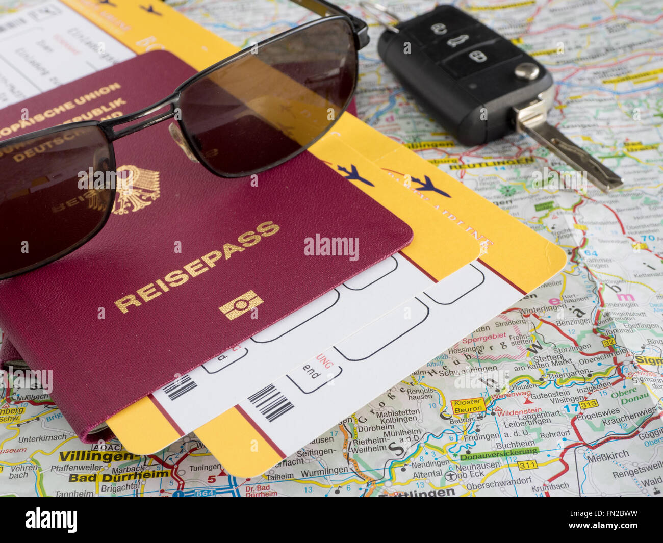 Document with map hi-res stock photography and images - Alamy