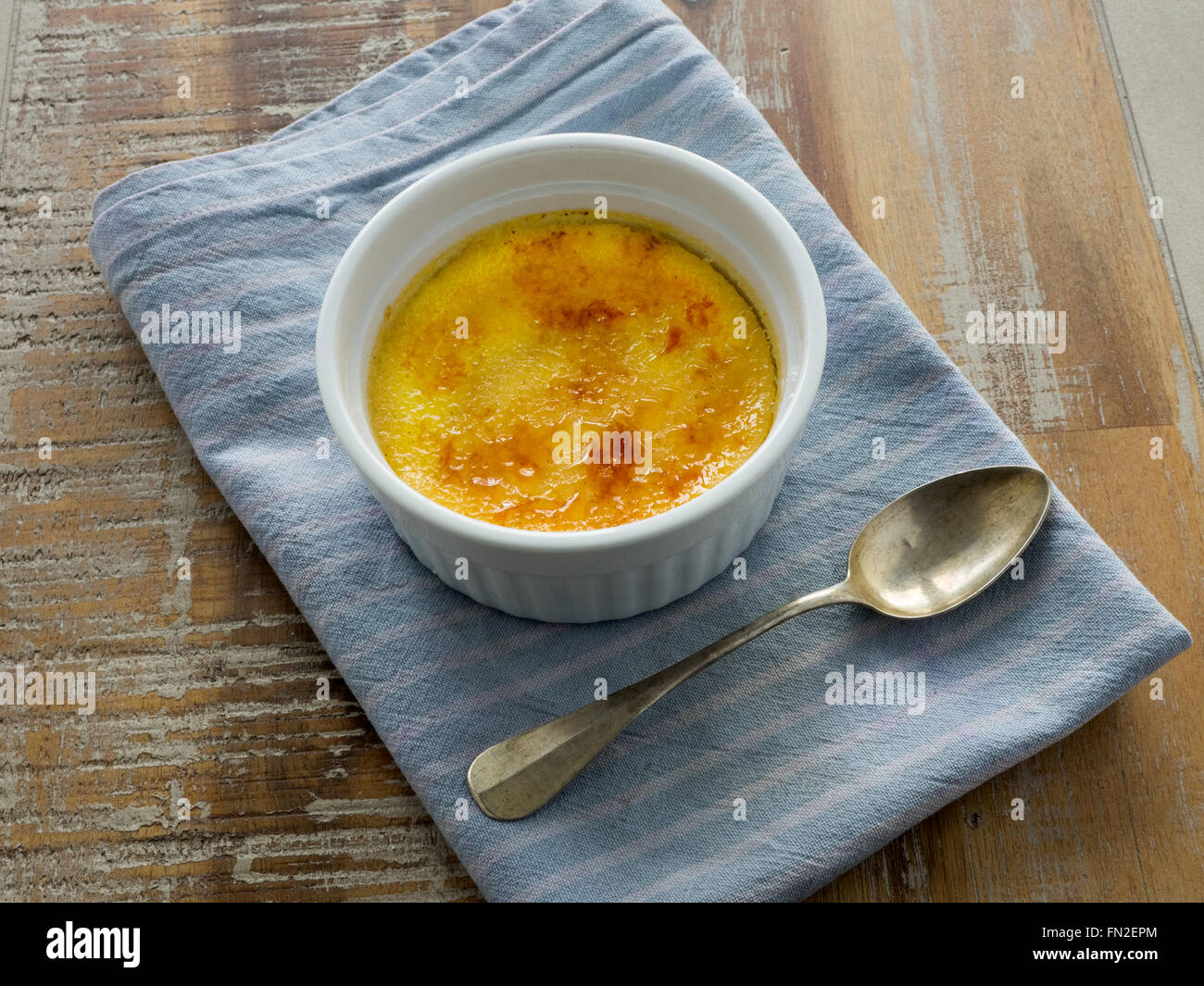 Creme hi-res stock photography and images - Alamy