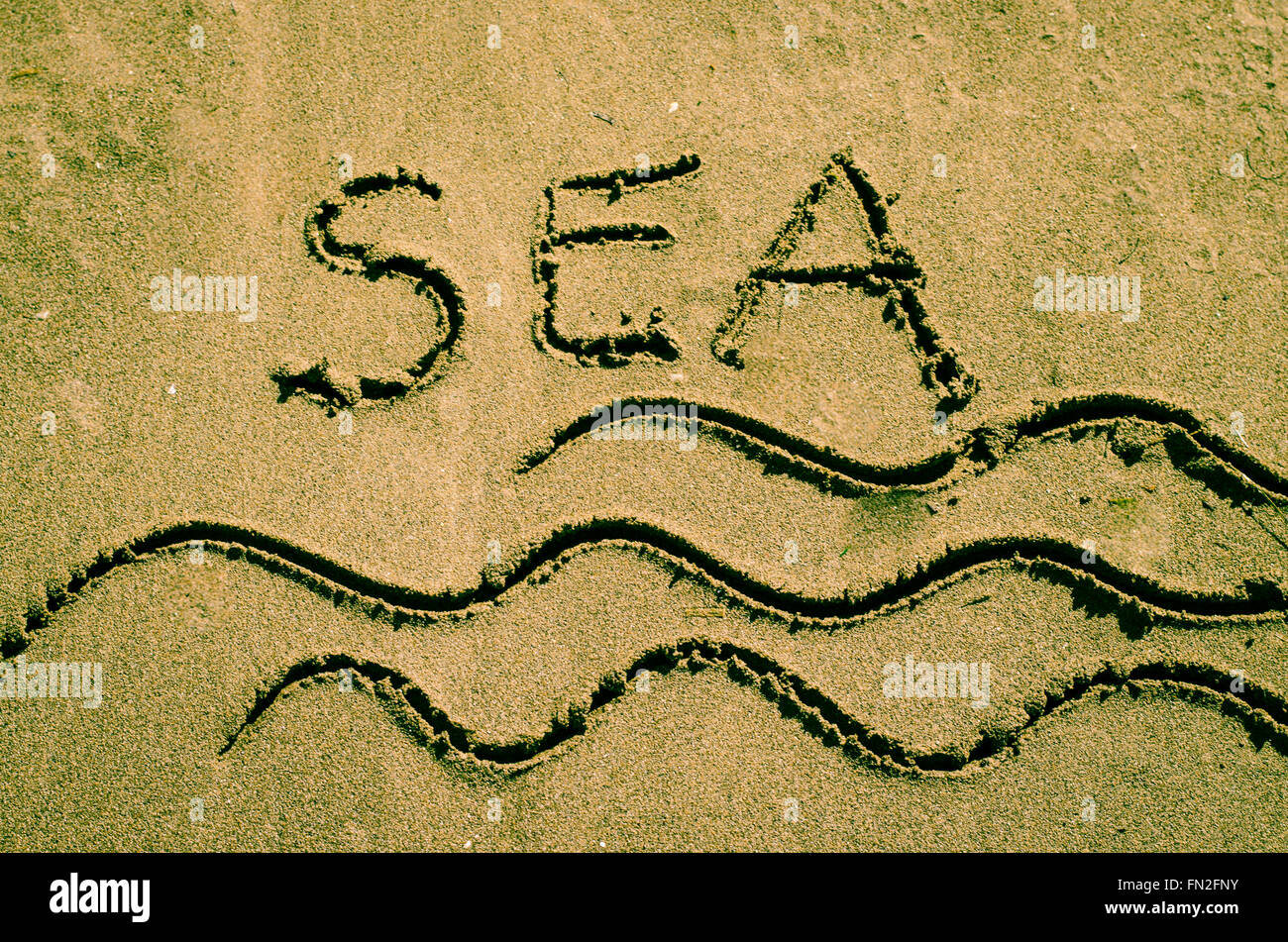 Written words on beach hi-res stock photography and images - Alamy