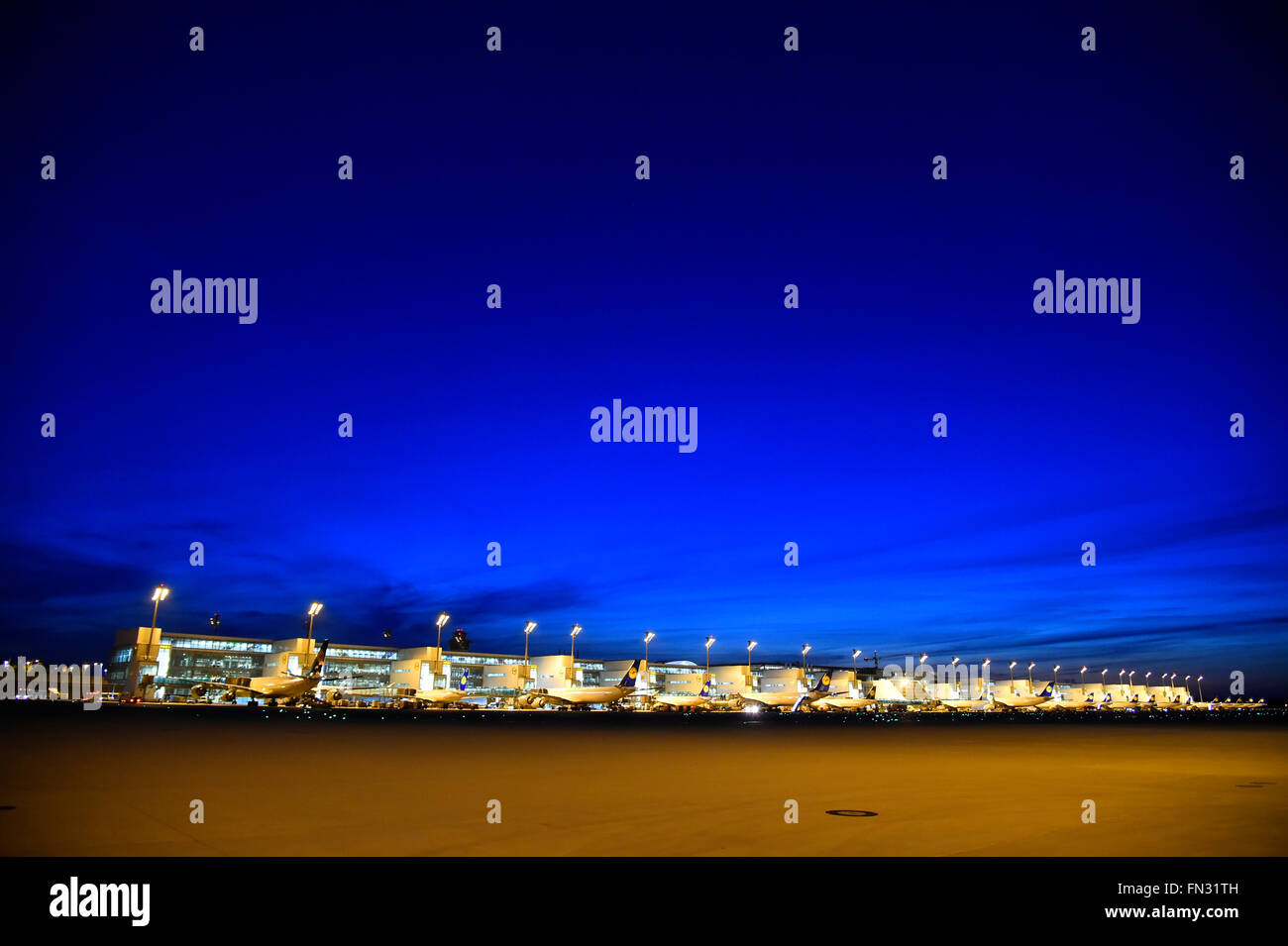 terminal 2, position, ramp, terminal, aircraft, airport, overview ...