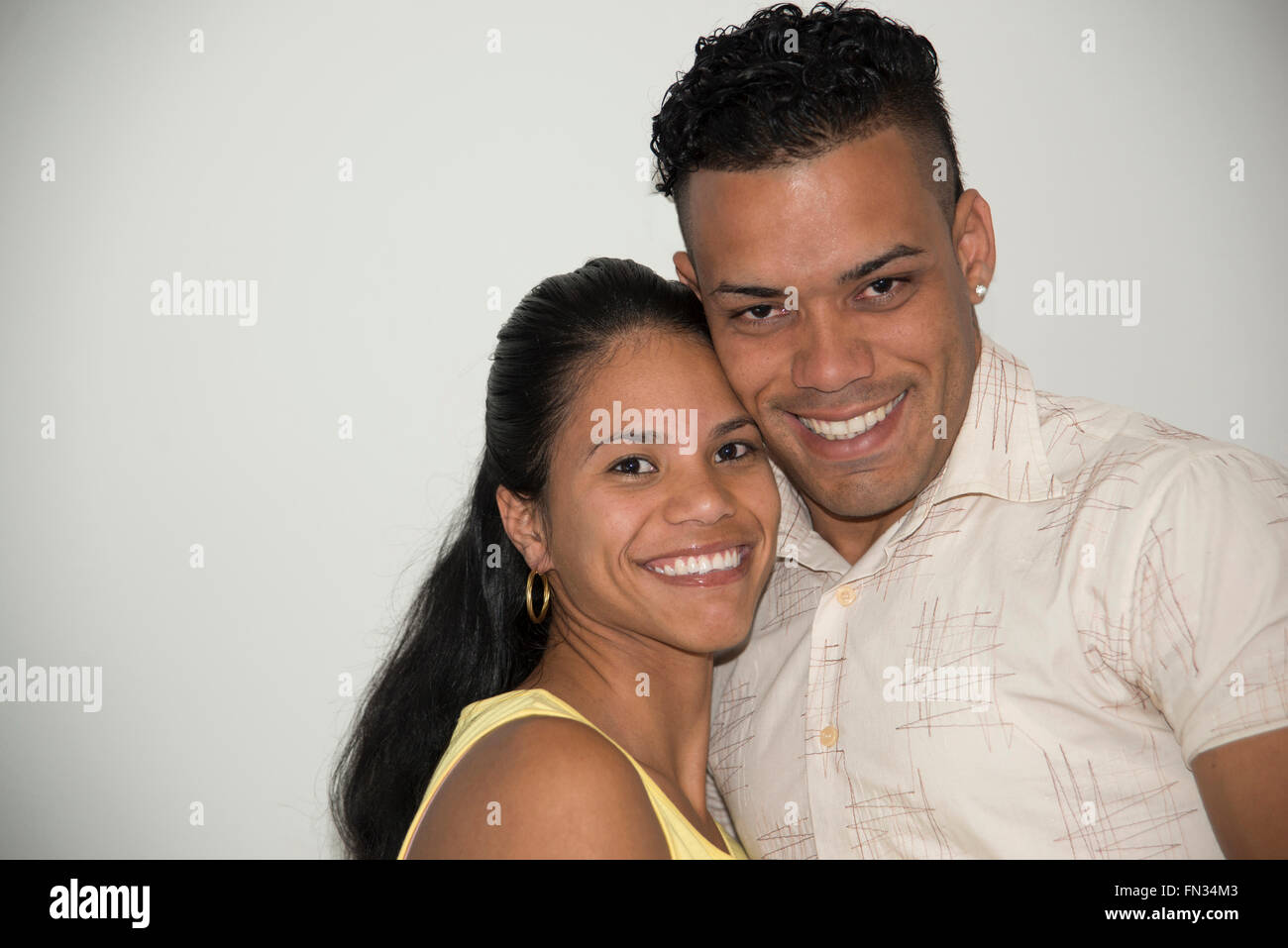 Cuban families hi-res stock photography and images - Alamy