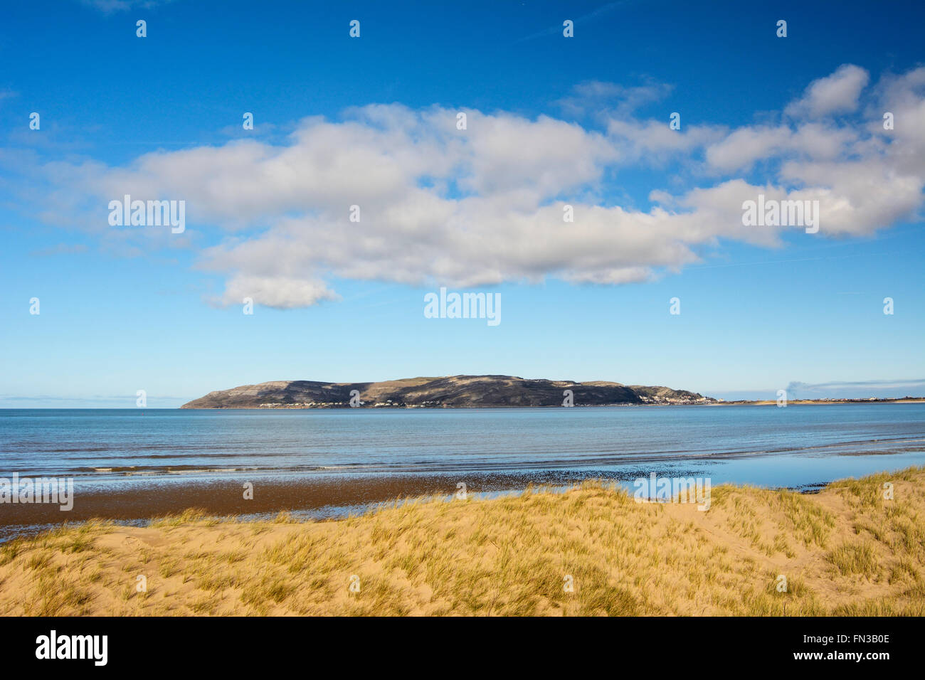 The Great Orme from Morfa Conwy beach in Gwynedd, North Wales Stock ...