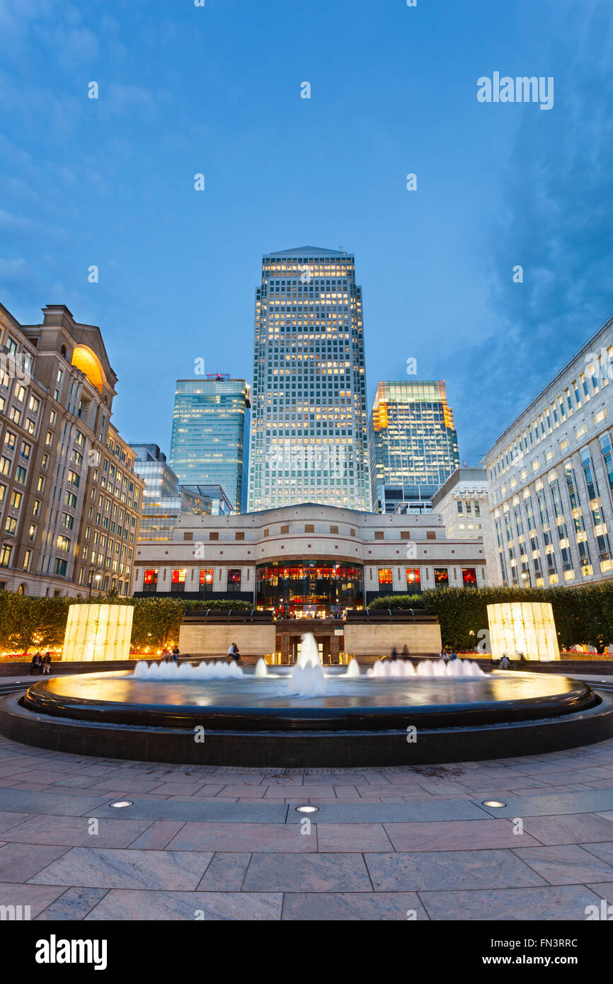 Cabot square hi-res stock photography and images - Alamy