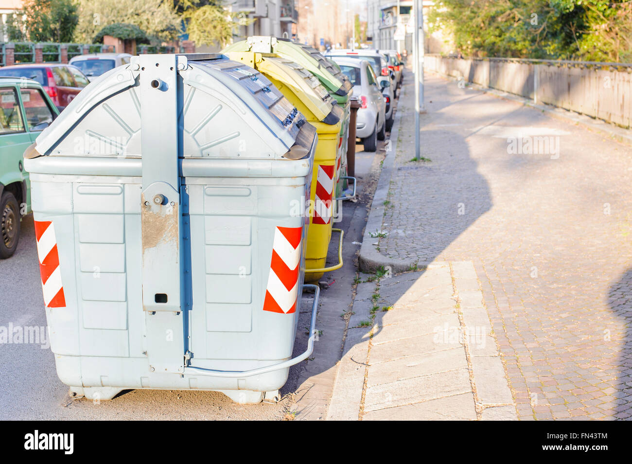 Types of bins hi-res stock photography and images - Alamy