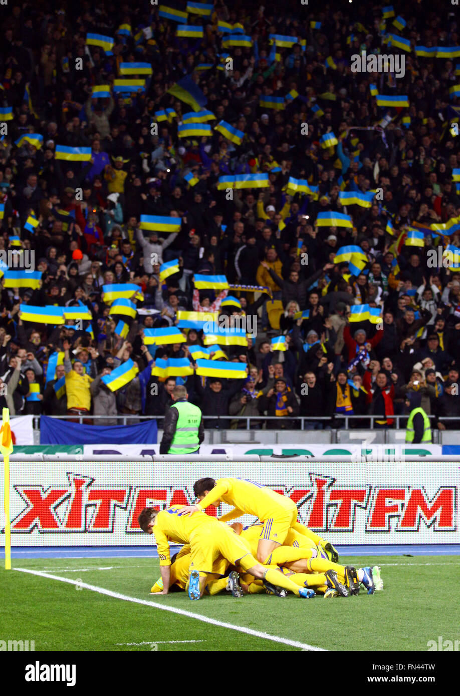 World cup national ukrainian team hi-res stock photography and images ...