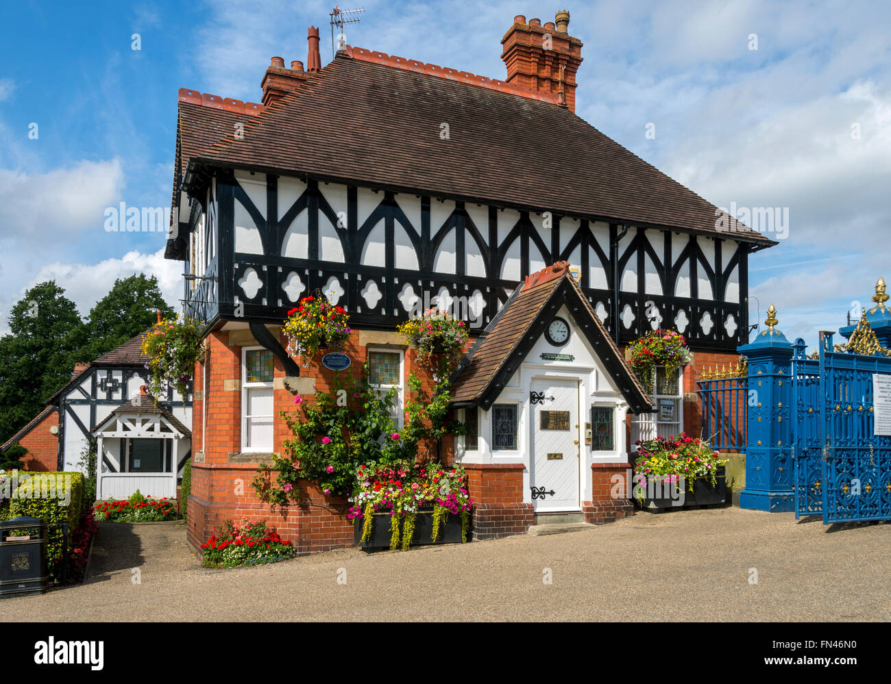 Percy thrower hi-res stock photography and images - Alamy