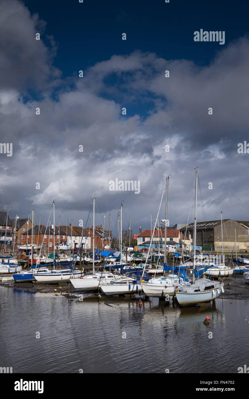 Totton hi-res stock photography and images - Alamy