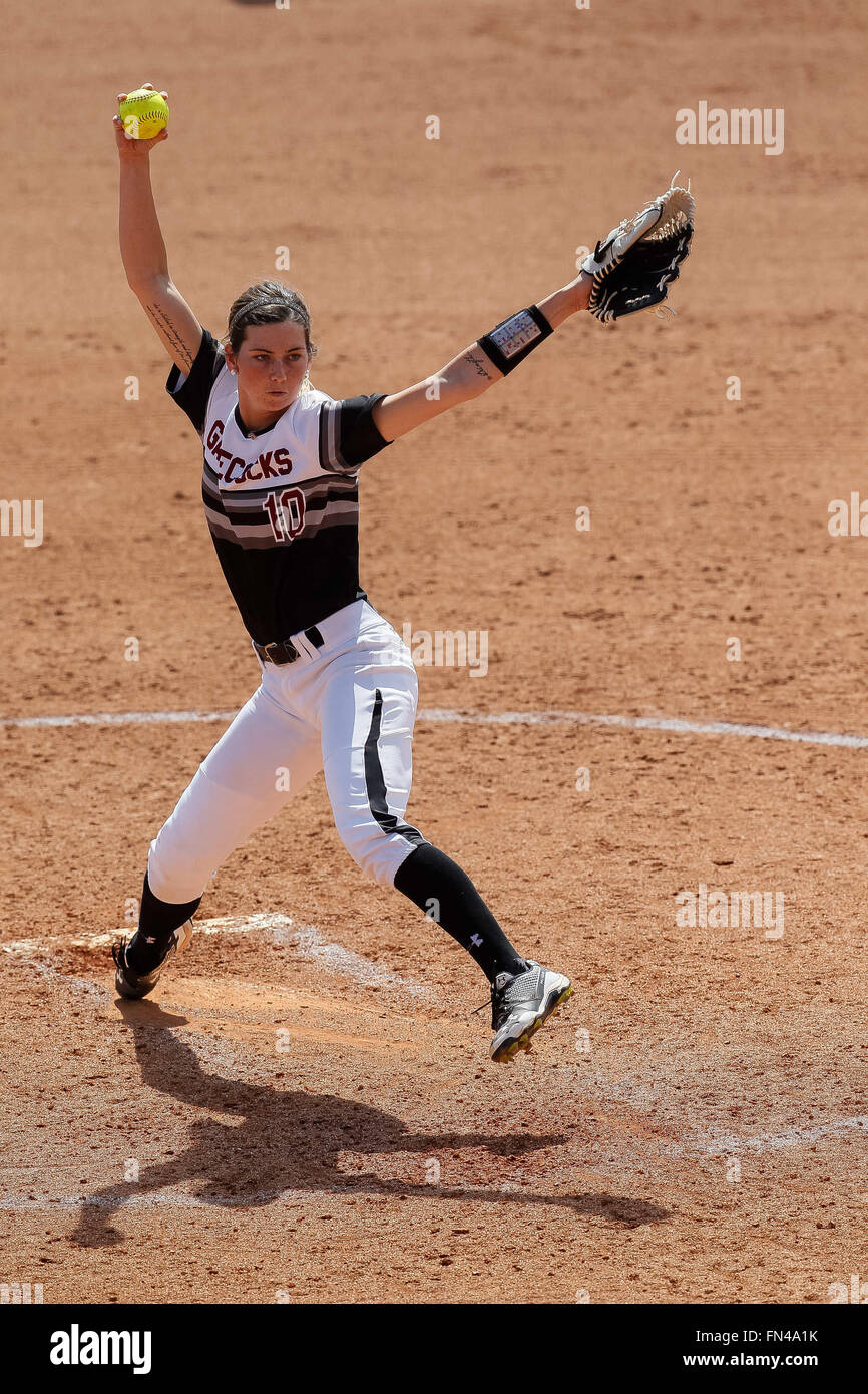 Columbia, SC, USA. 13th Mar, 2016. Jessica Elliott (10) of the South ...