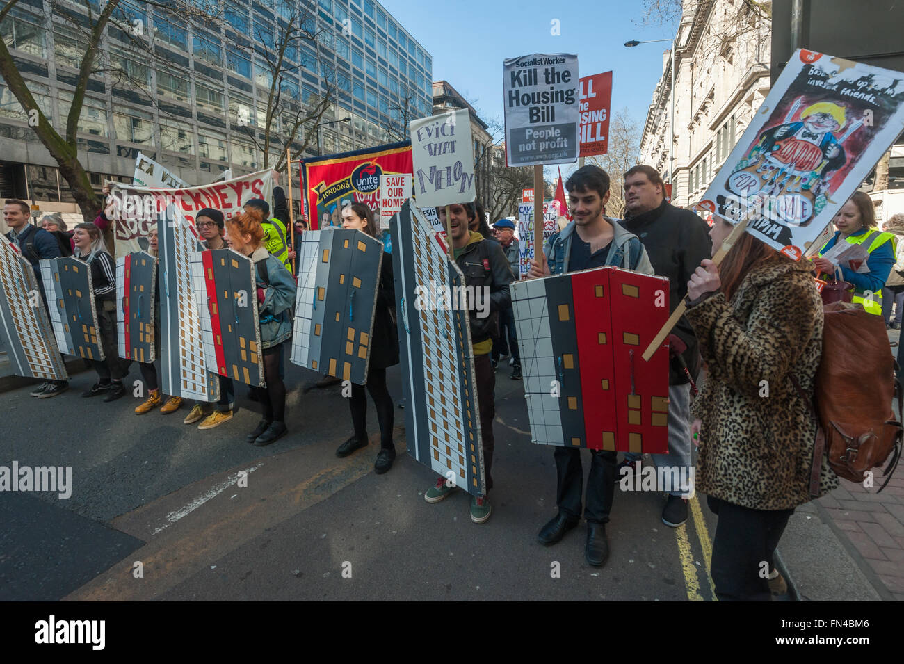 Bousing hi-res stock photography and images - Alamy