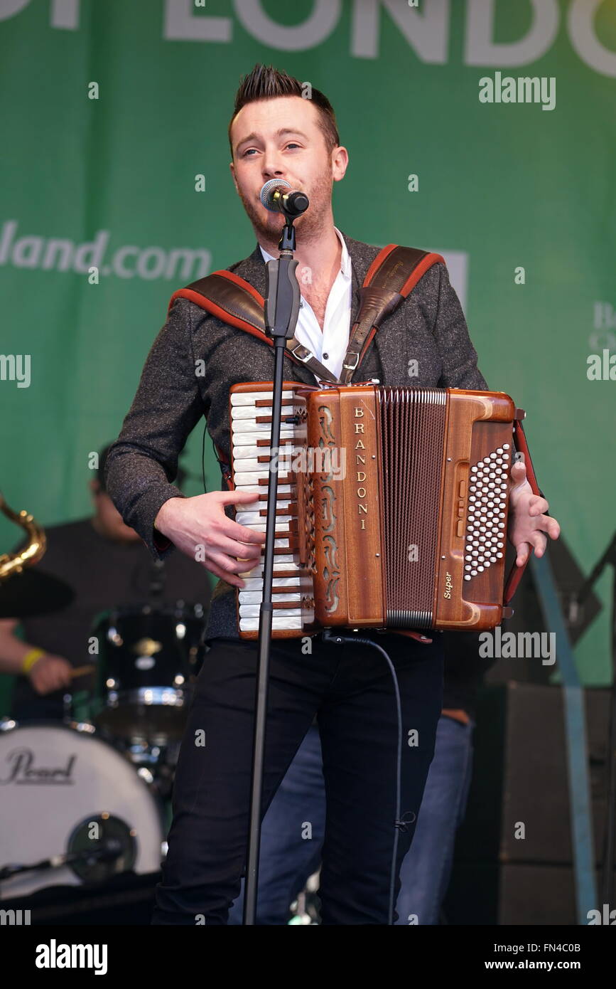 Nathan carter hi-res stock photography and images - Alamy