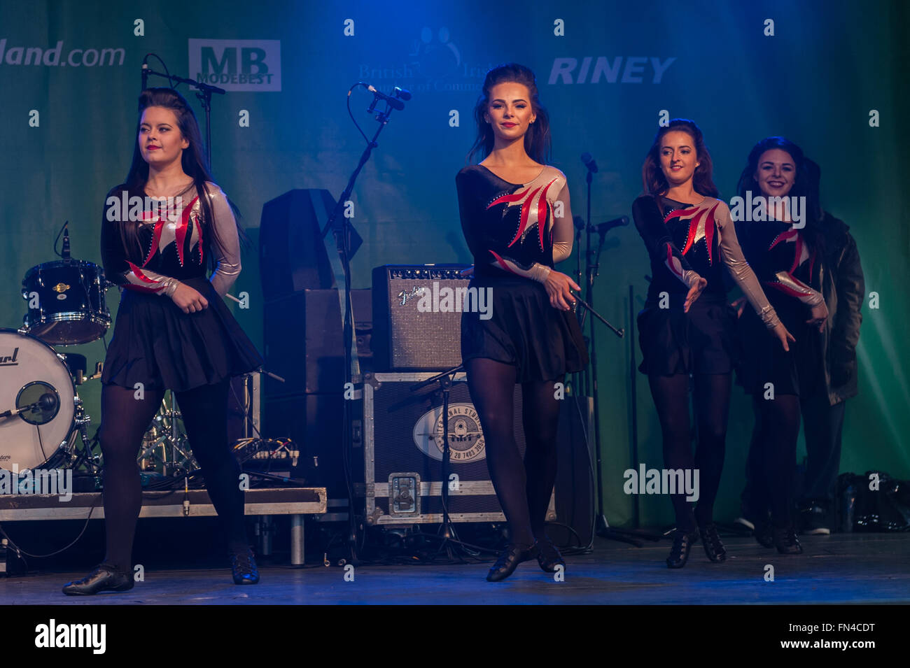 Irish dance academy hi-res stock photography and images - Alamy