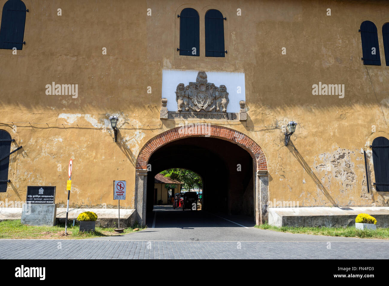 Galle Fort gate in Sri Lanka Stock Photo - Alamy