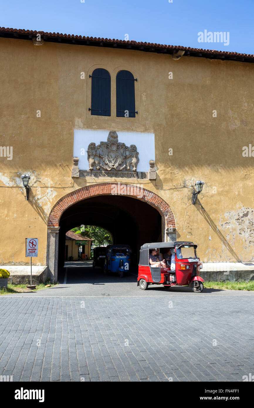 Galle sri lanka entrance fortification hi-res stock photography and ...