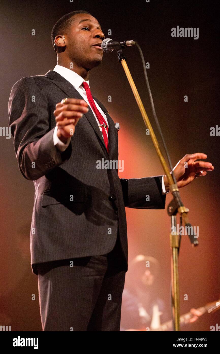Leon bridges hi-res stock photography and images - Alamy