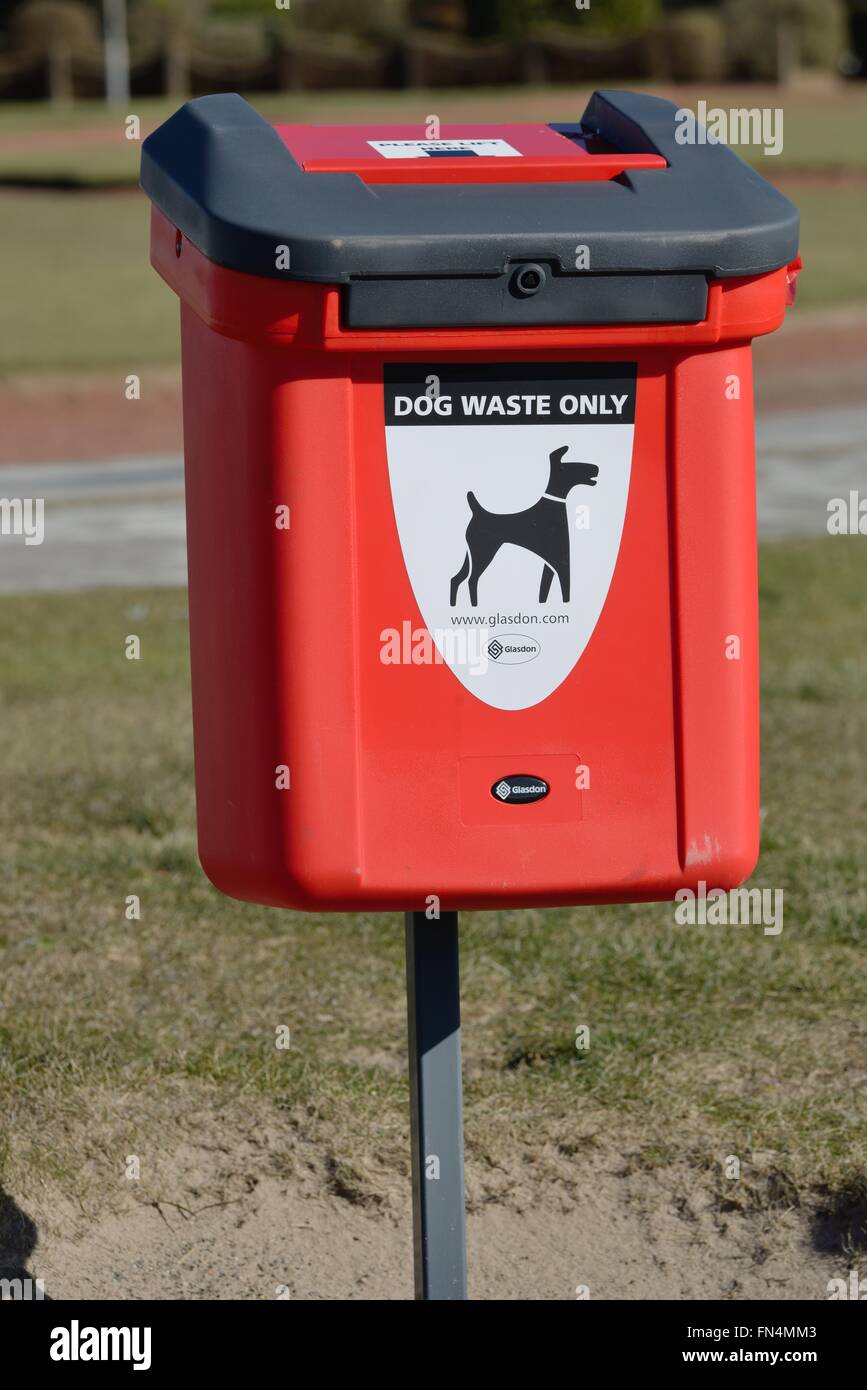 Waste receptacle hi-res stock photography and images - Alamy