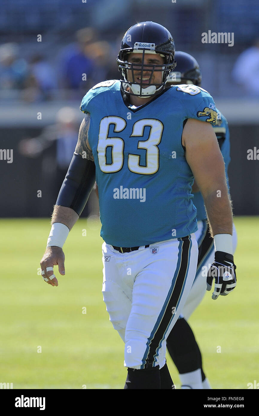Jacksonville, Fla, USA. 23rd Nov, 2008. Jacksonville Jaguars center ...