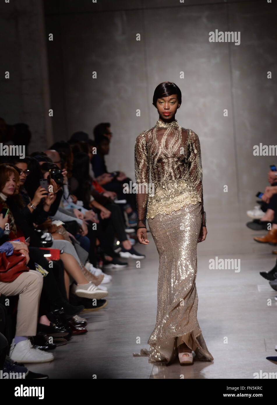 Angola fashion model hi-res stock photography and images - Alamy