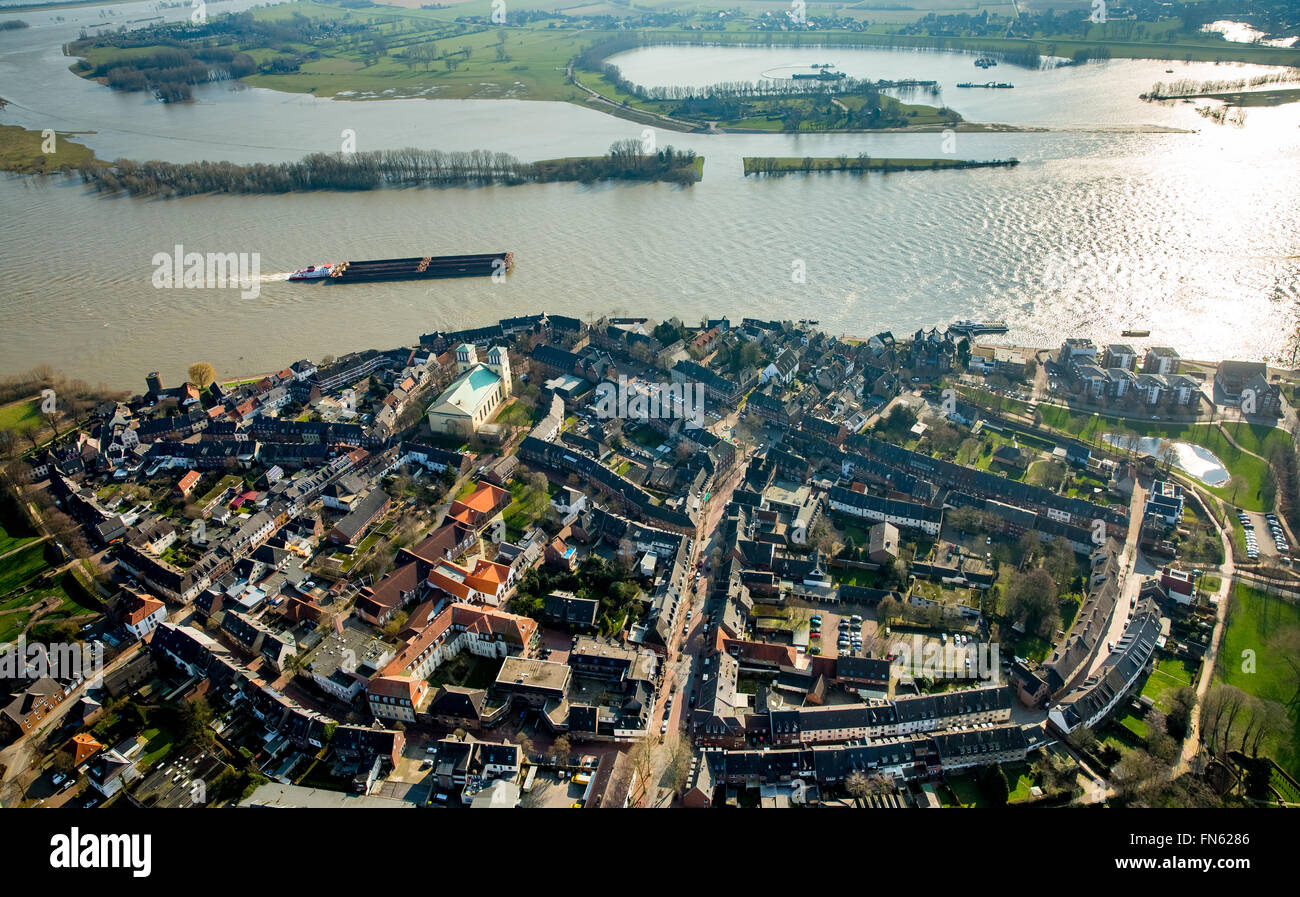 Aerial view, overlooking the Rhine at Rees with St. Assumption Catholic ...