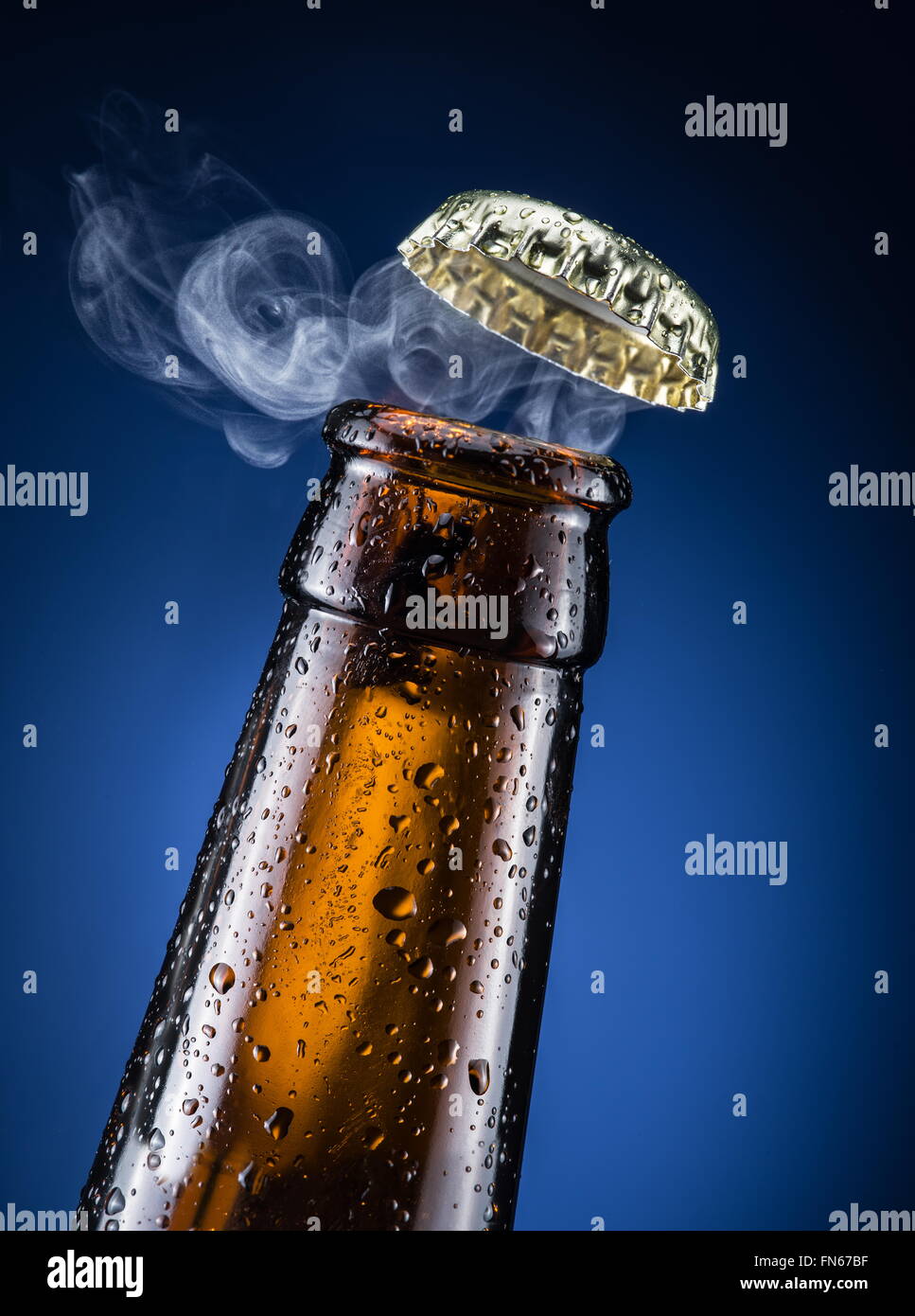 Fizzy drink bottle opening hi-res stock photography and images - Alamy