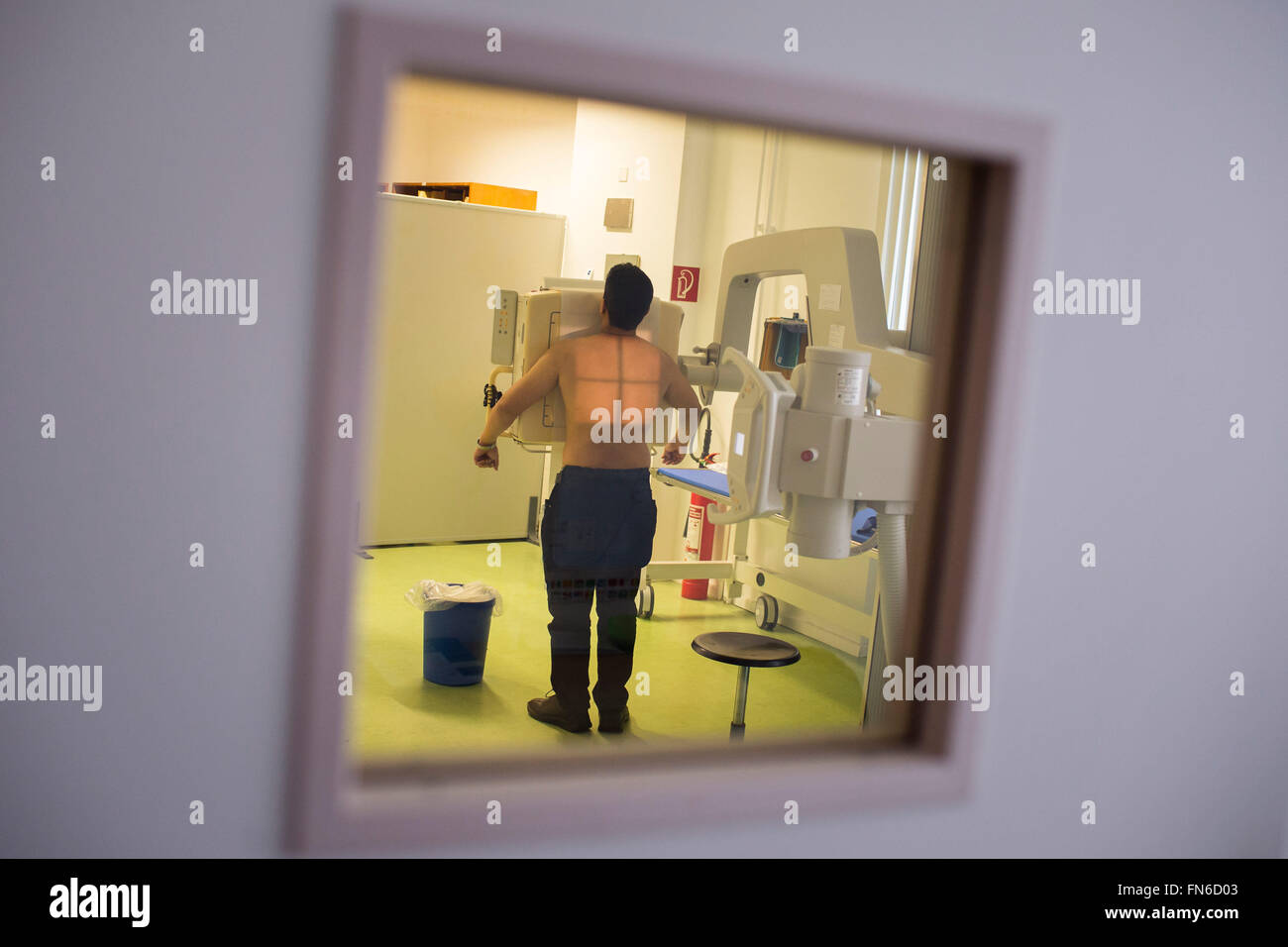 Getting An X Ray High Resolution Stock Photography and Images - Alamy