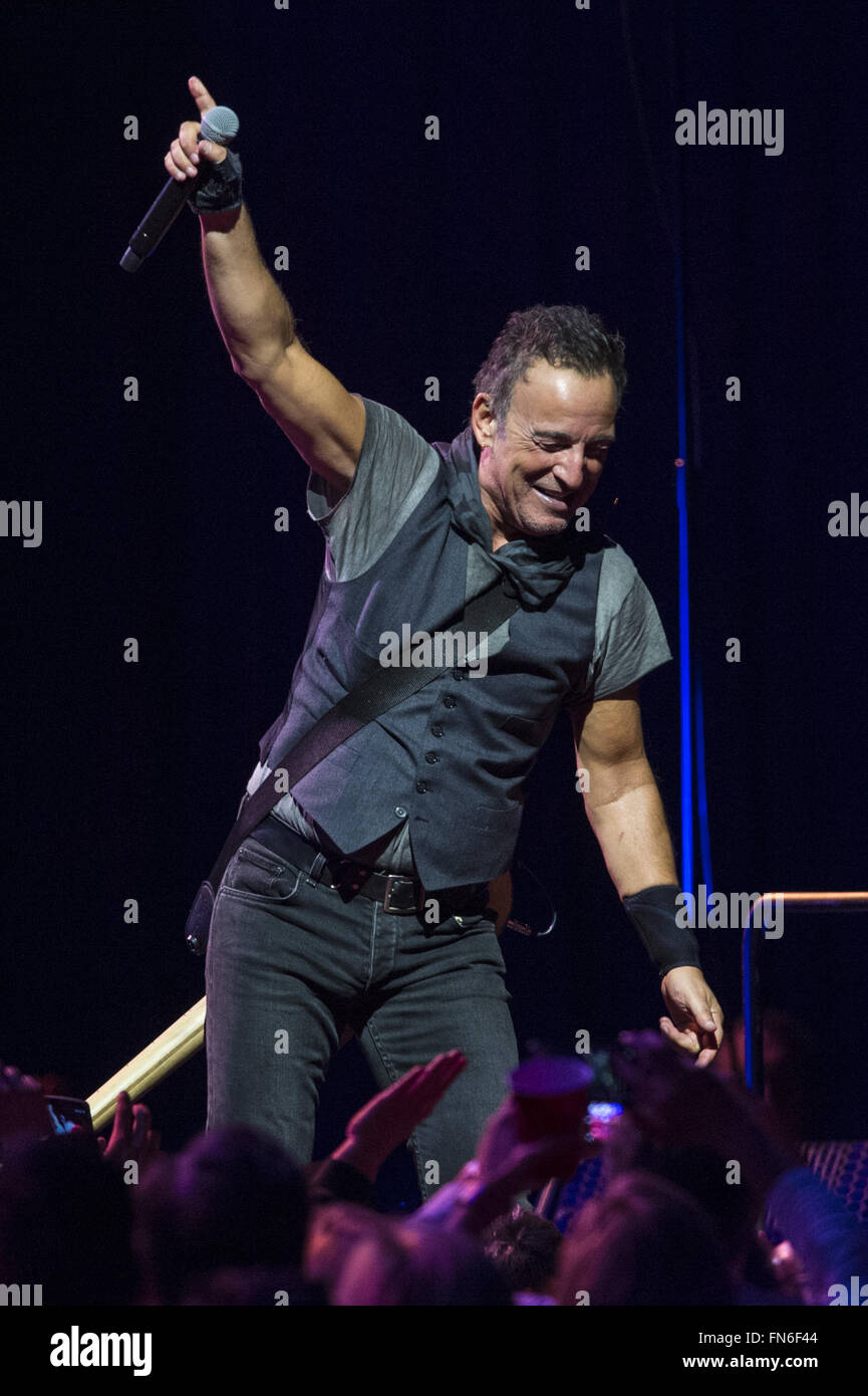 Oakland arena hi-res stock photography and images - Alamy