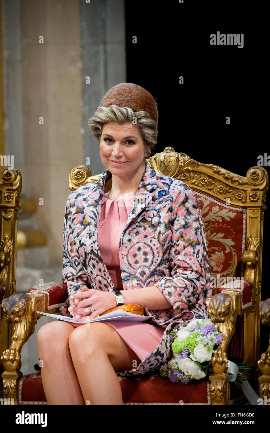 Paris, France. 11th Mar, 2016. King Willem-Alexander and Queen Maxima ...