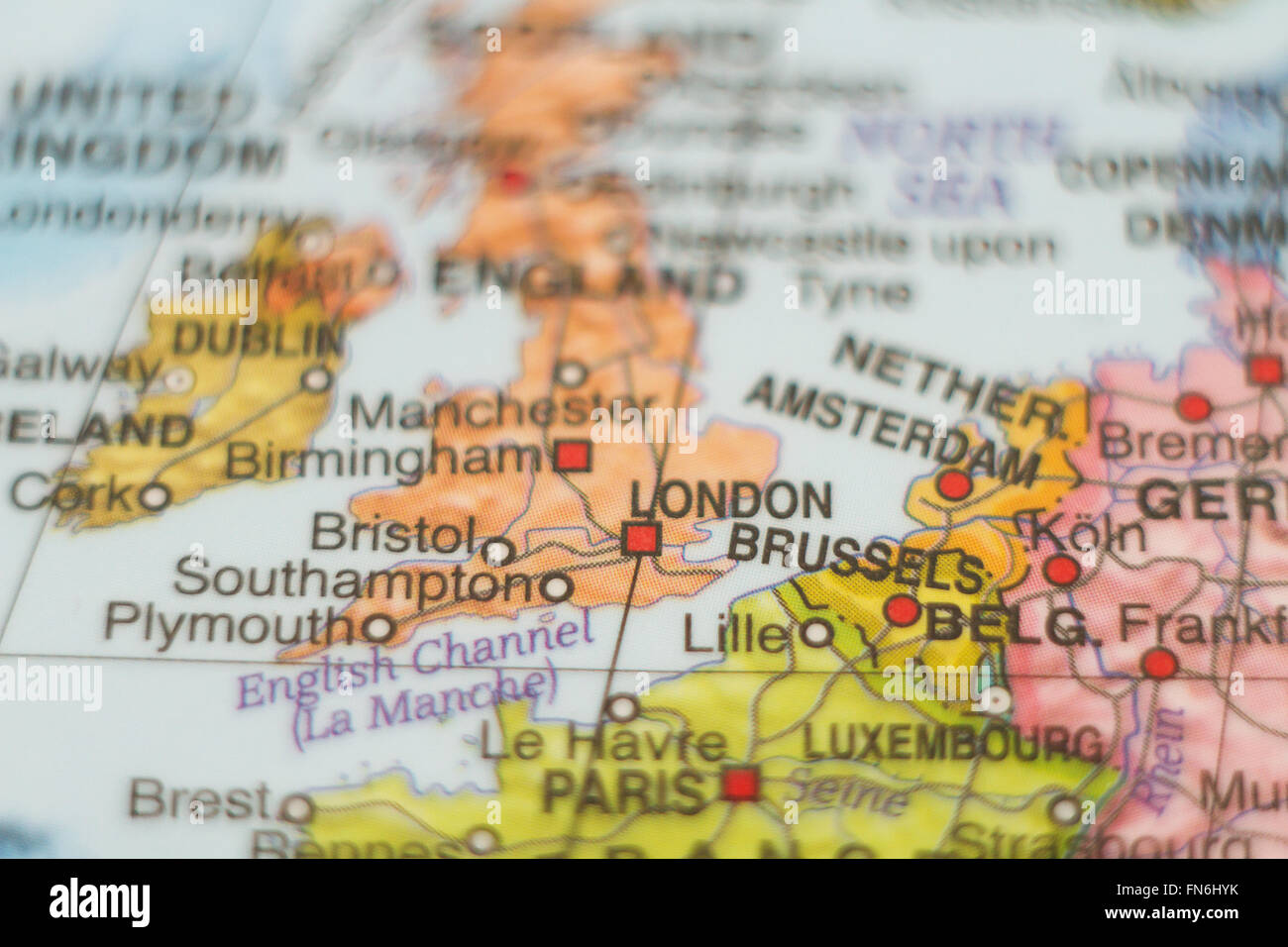 Map of uk and france hi-res stock photography and images - Alamy