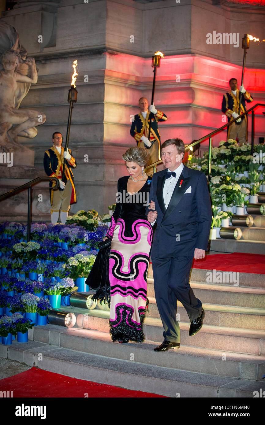 Paris, France. 11th Mar, 2016. King Willem-Alexander and Queen Maxima ...