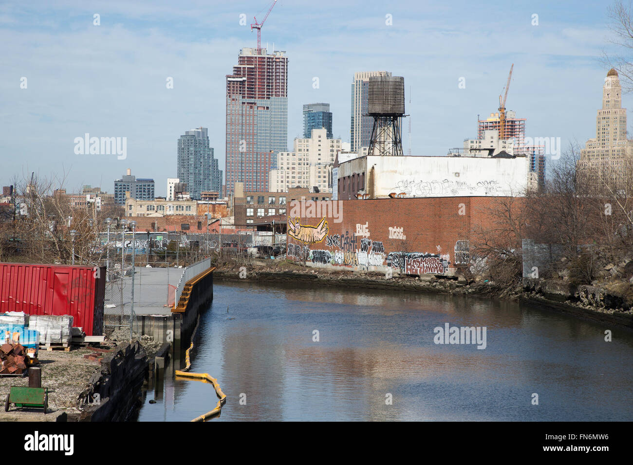 The Gowanus Canal in Brooklyn, NY Stock Photo - Alamy