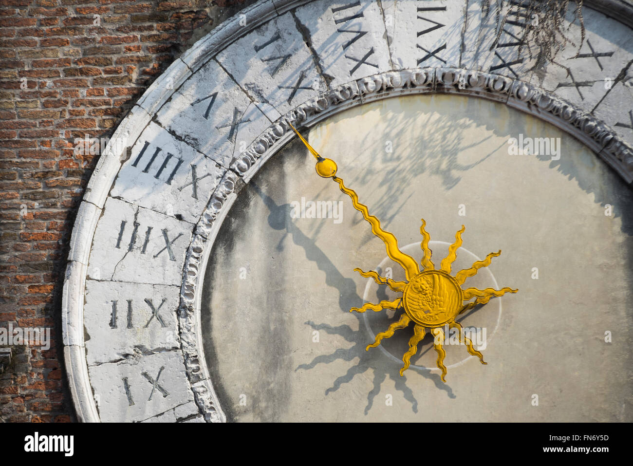 24 hour clock hi-res stock photography and images - Alamy