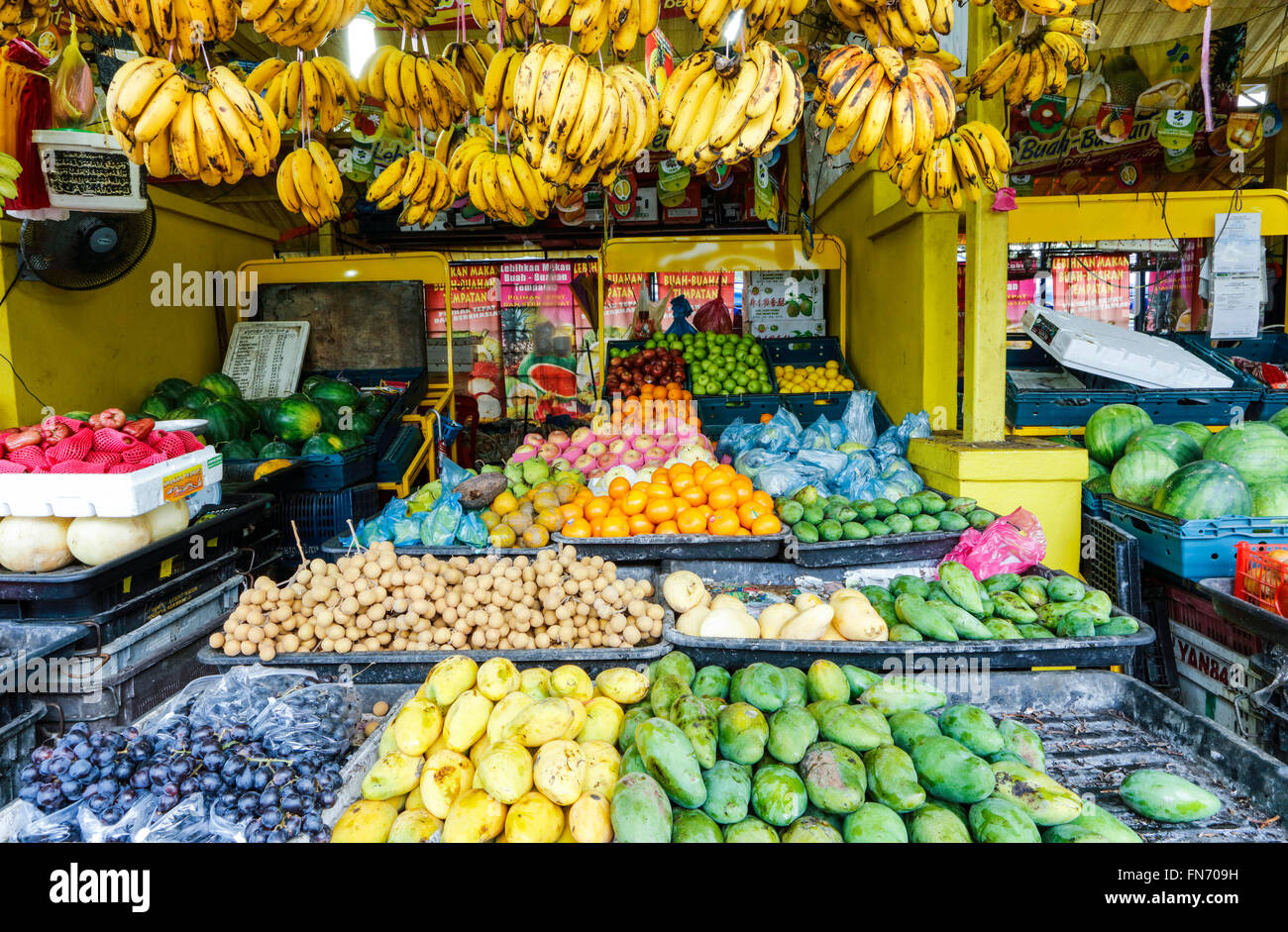 Mango stalls hi-res stock photography and images - Alamy
