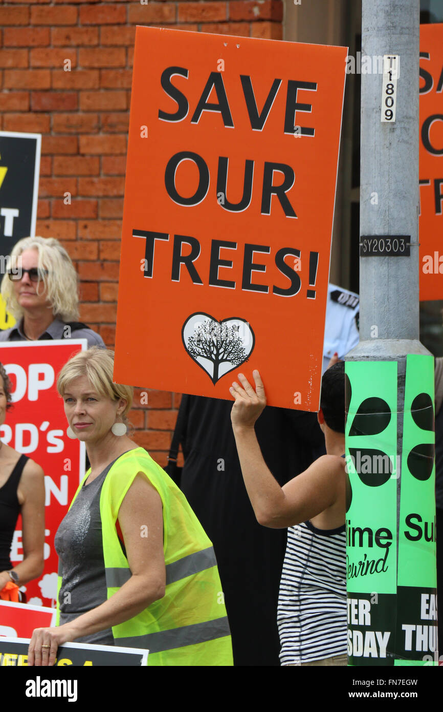 Save the trees hi-res stock photography and images - Alamy