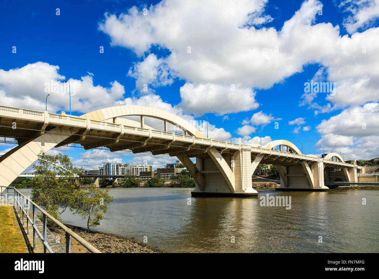 William Jolly Bridge across Brisbane River, western Brisbane Stock ...