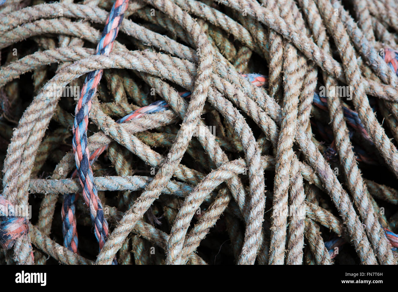 Bundles of rope hi-res stock photography and images - Alamy