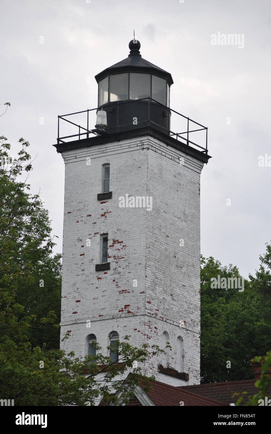 Presque isle lighthouse hi-res stock photography and images - Alamy
