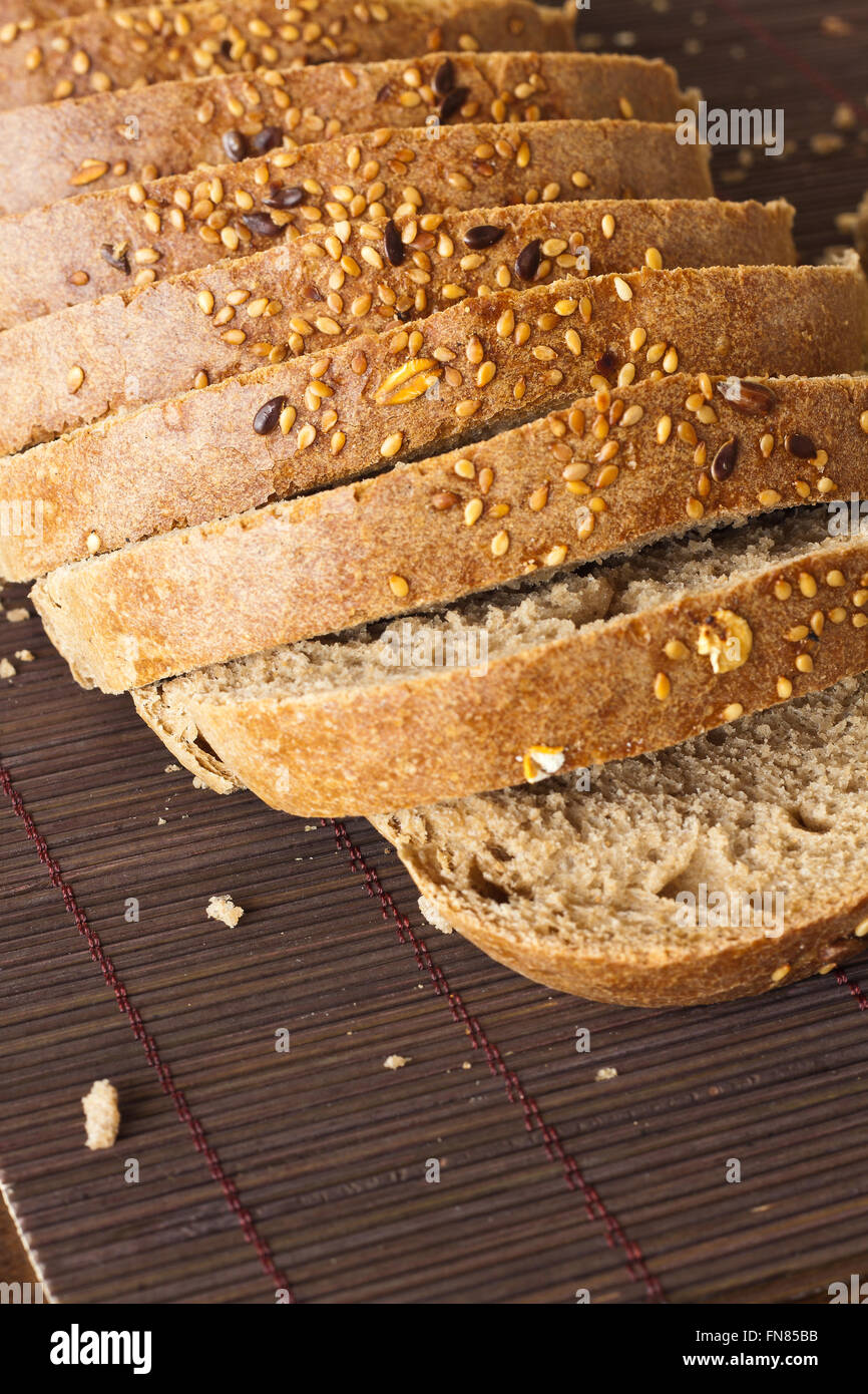 Sliced black rye bread hi-res stock photography and images - Alamy