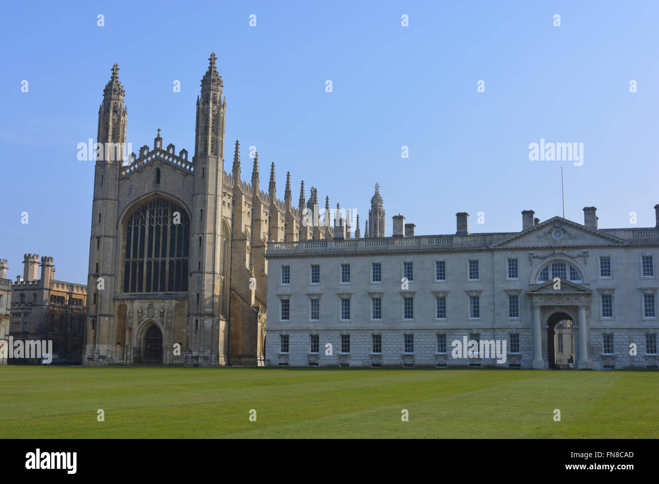 Kings college university campus building hi-res stock photography and ...