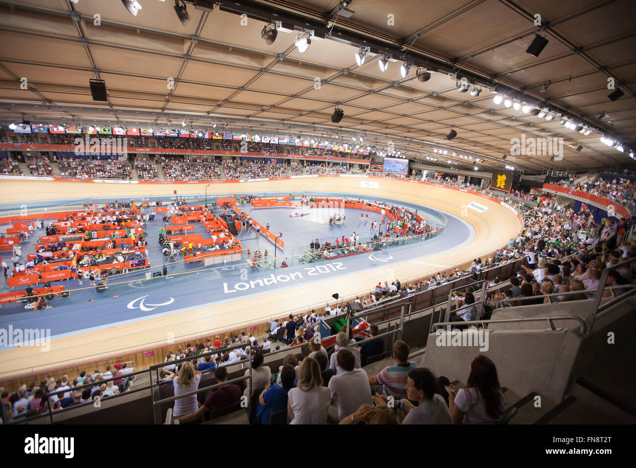 London Velodrome Interior High Resolution Stock Photography and Images ...
