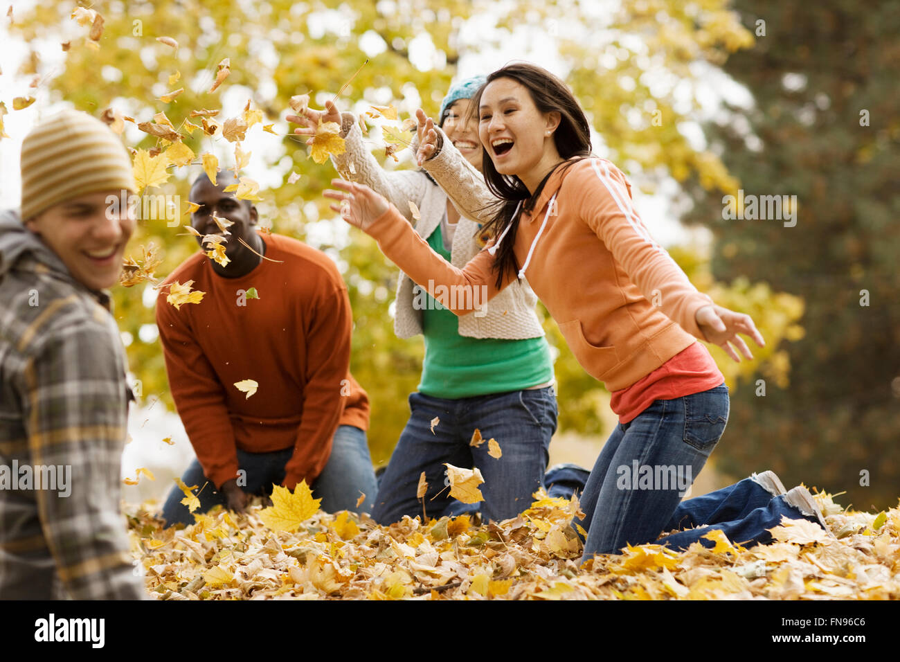 Fallen over people laughing hi-res stock photography and images - Alamy