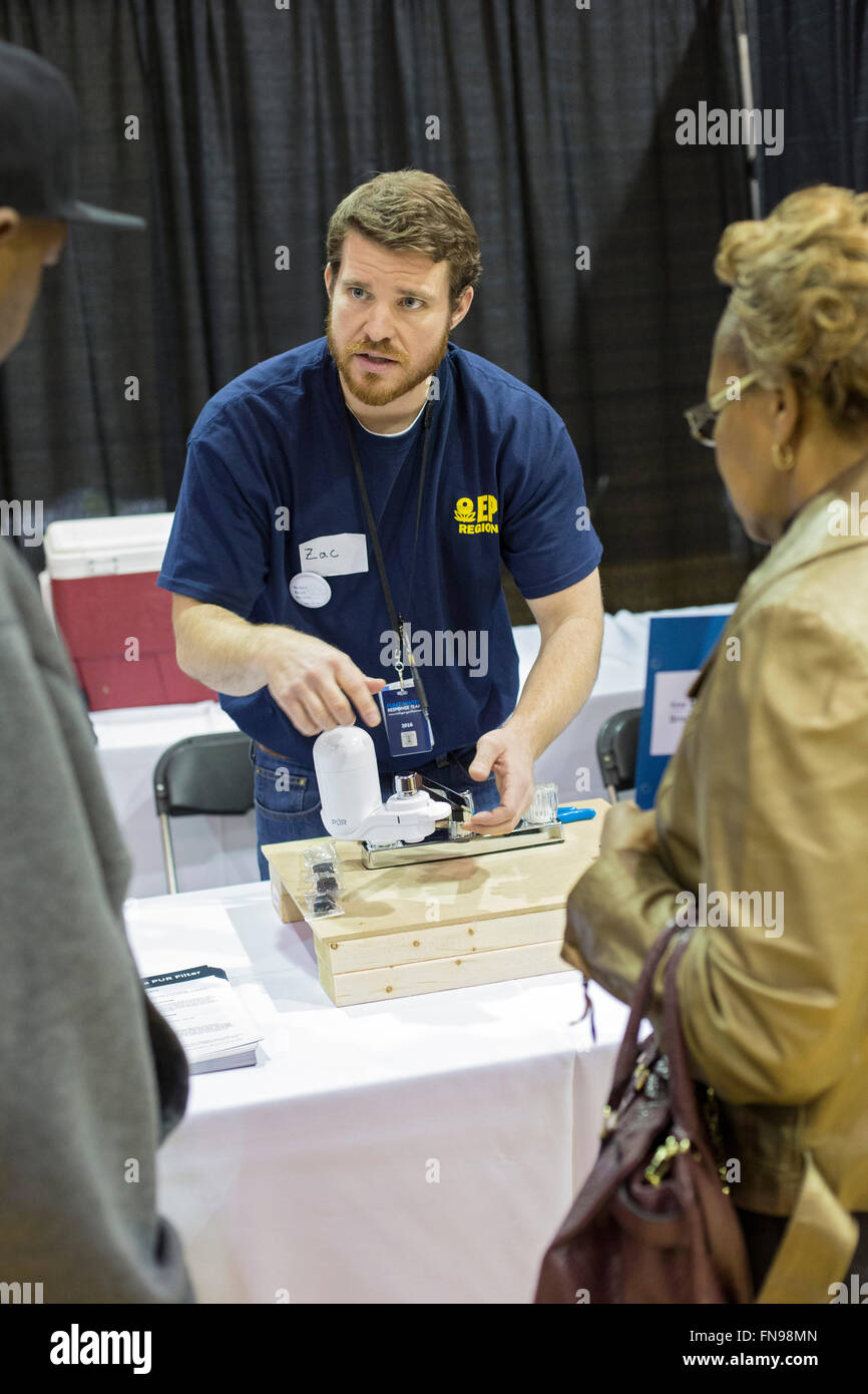 Flint, Michigan - An employee of the Environmental Protection Agency ...