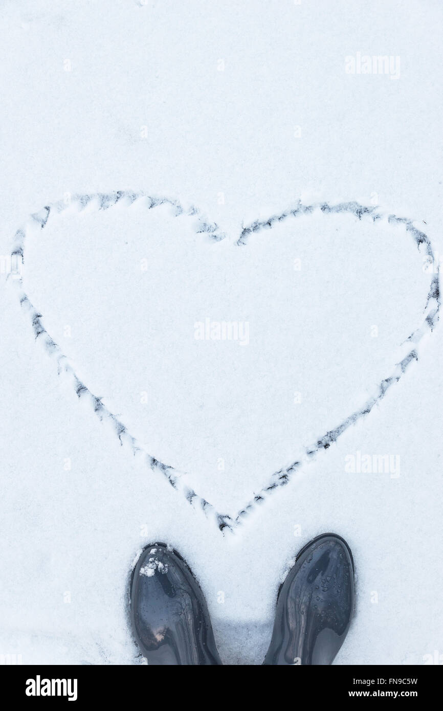 Man drawing heart hi-res stock photography and images - Alamy