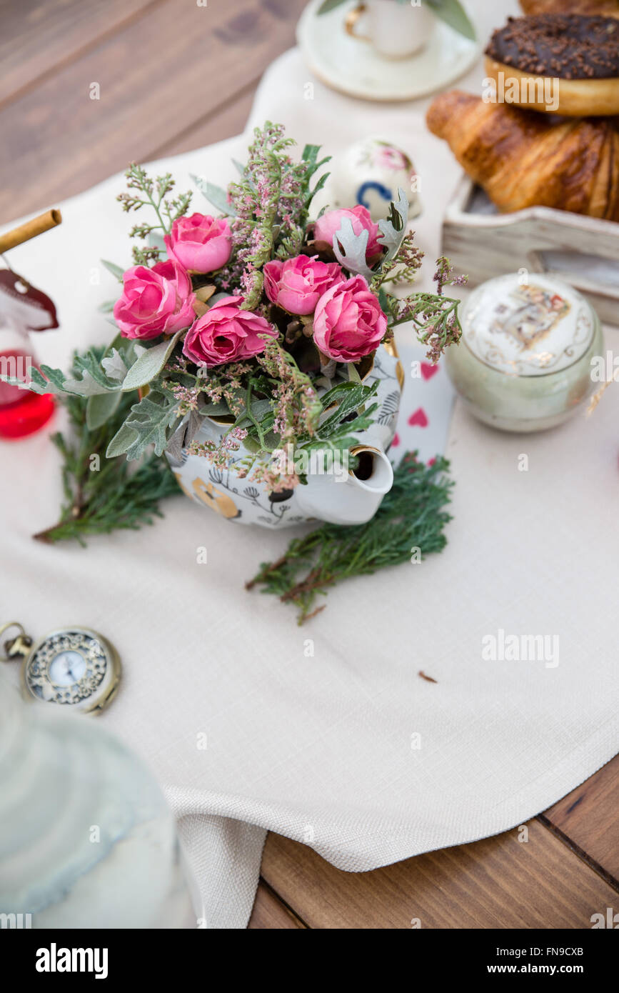 Tea at table hi-res stock photography and images - Alamy