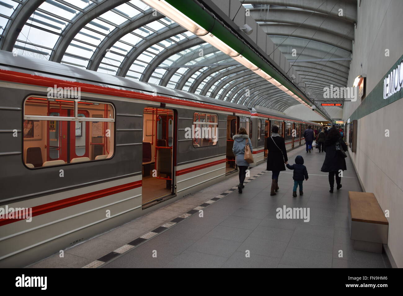 Motol Hospital metro station in Prague. Disembarking platform Stock ...