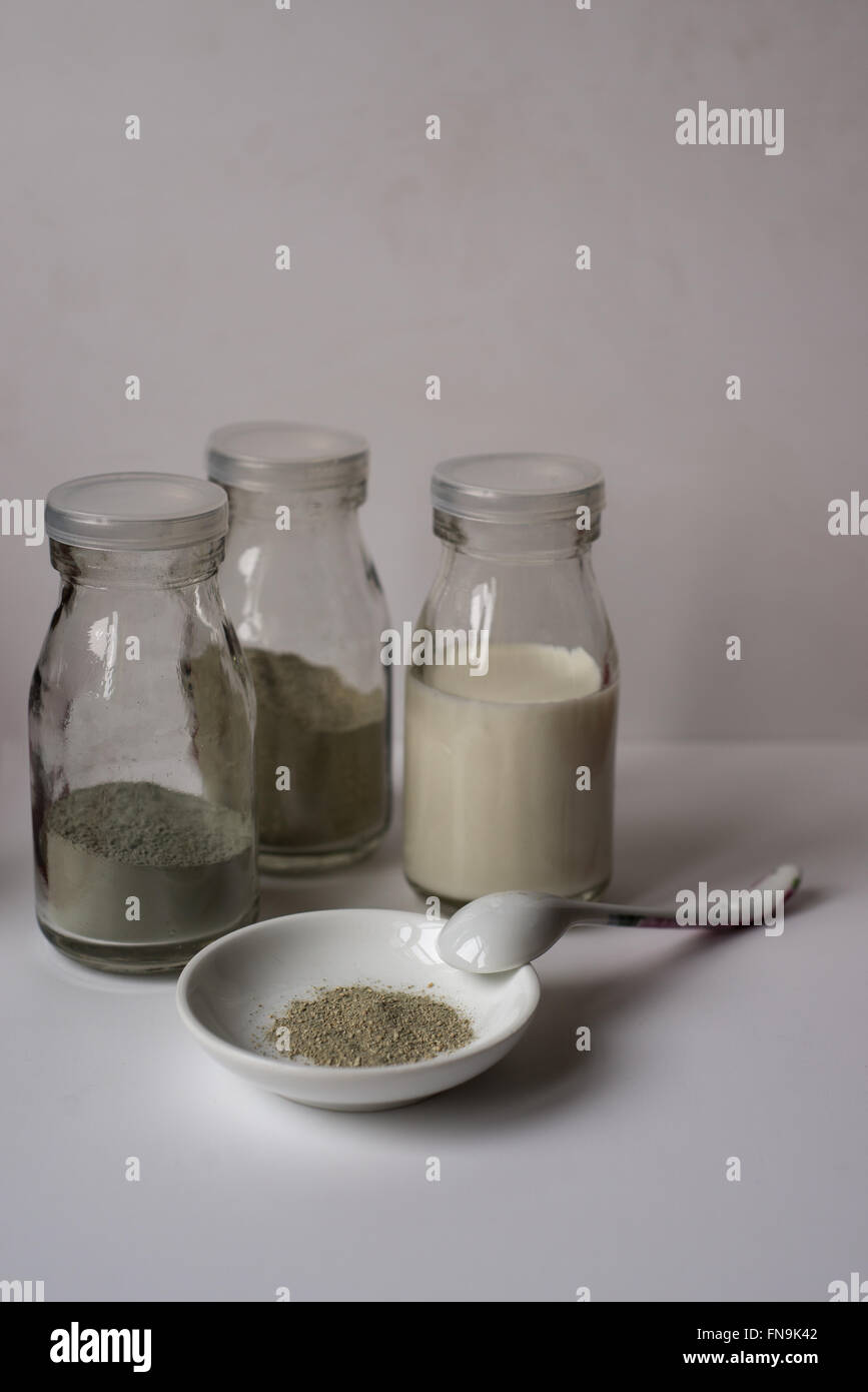 Powder glass still life hi-res stock photography and images - Alamy