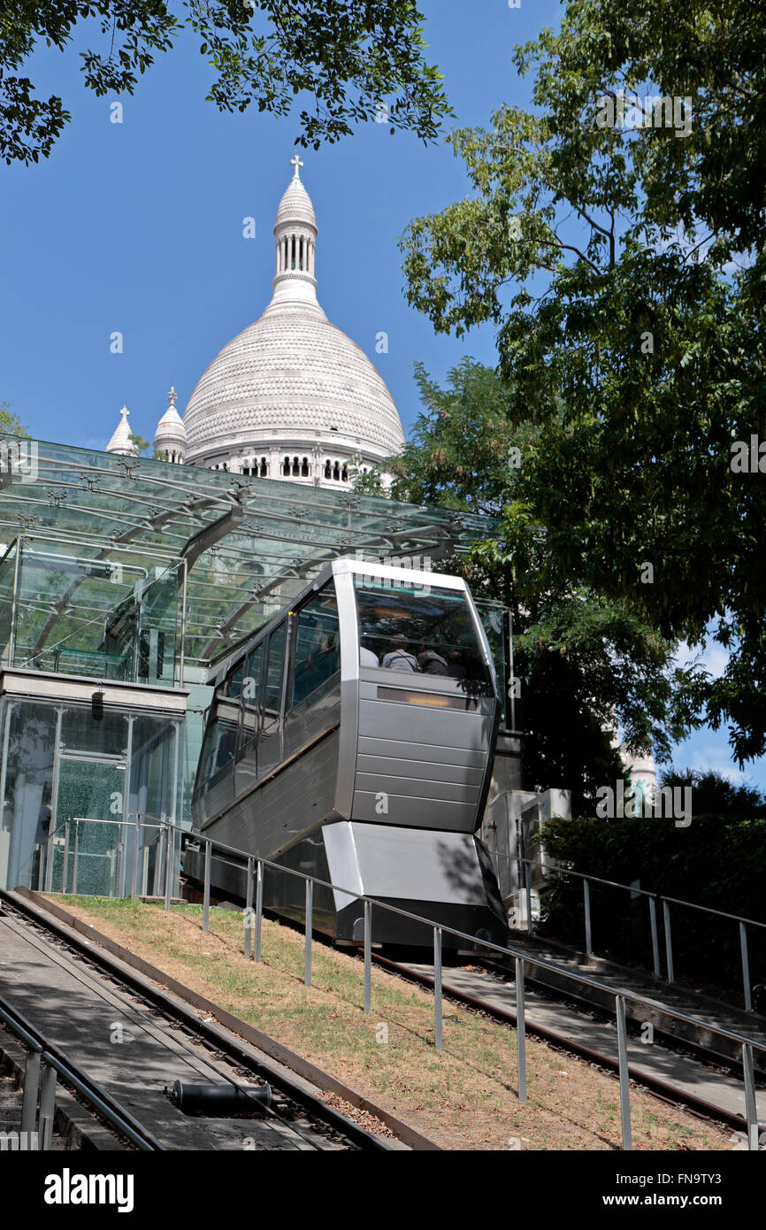 The Montmartre funicular up to Sacre Coeur in Paris, France Stock Photo ...